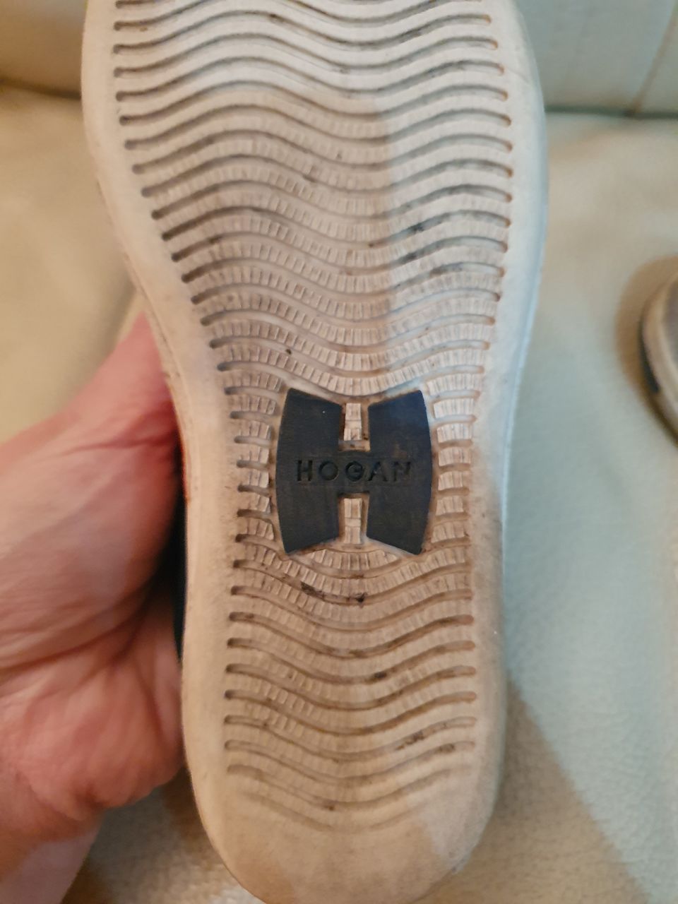 Adidasi Hogan m. 31/ Italia