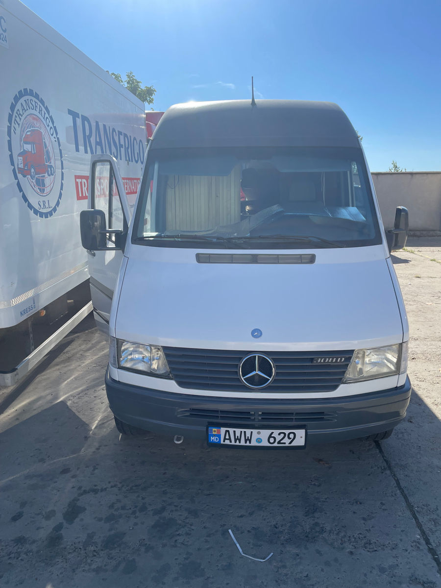 Mercedes Sprinter an. 1999 cu rulaj 240000 km, Diesel, 8300