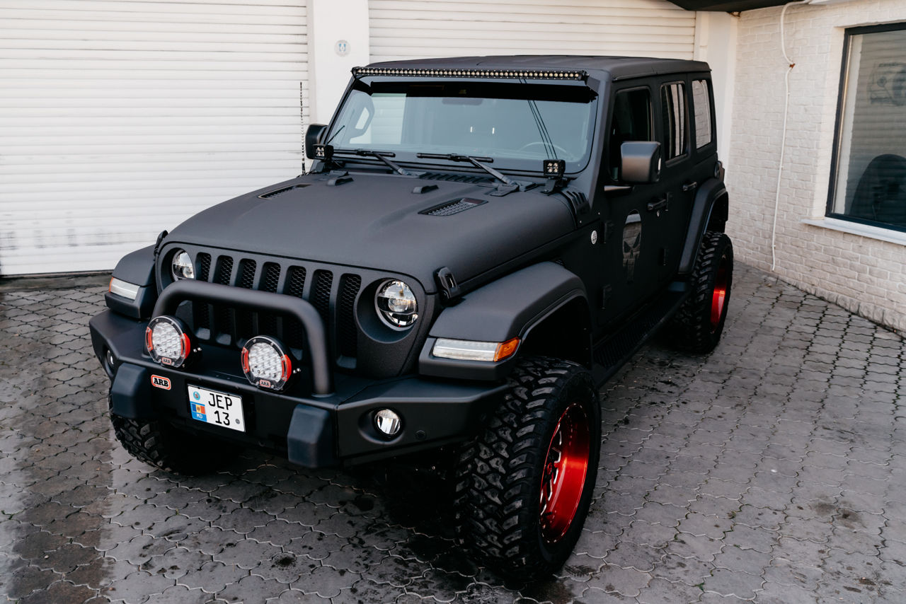 Jeep Wrangler 2021 г. с пробегом 32000 км, Бензин, 47000