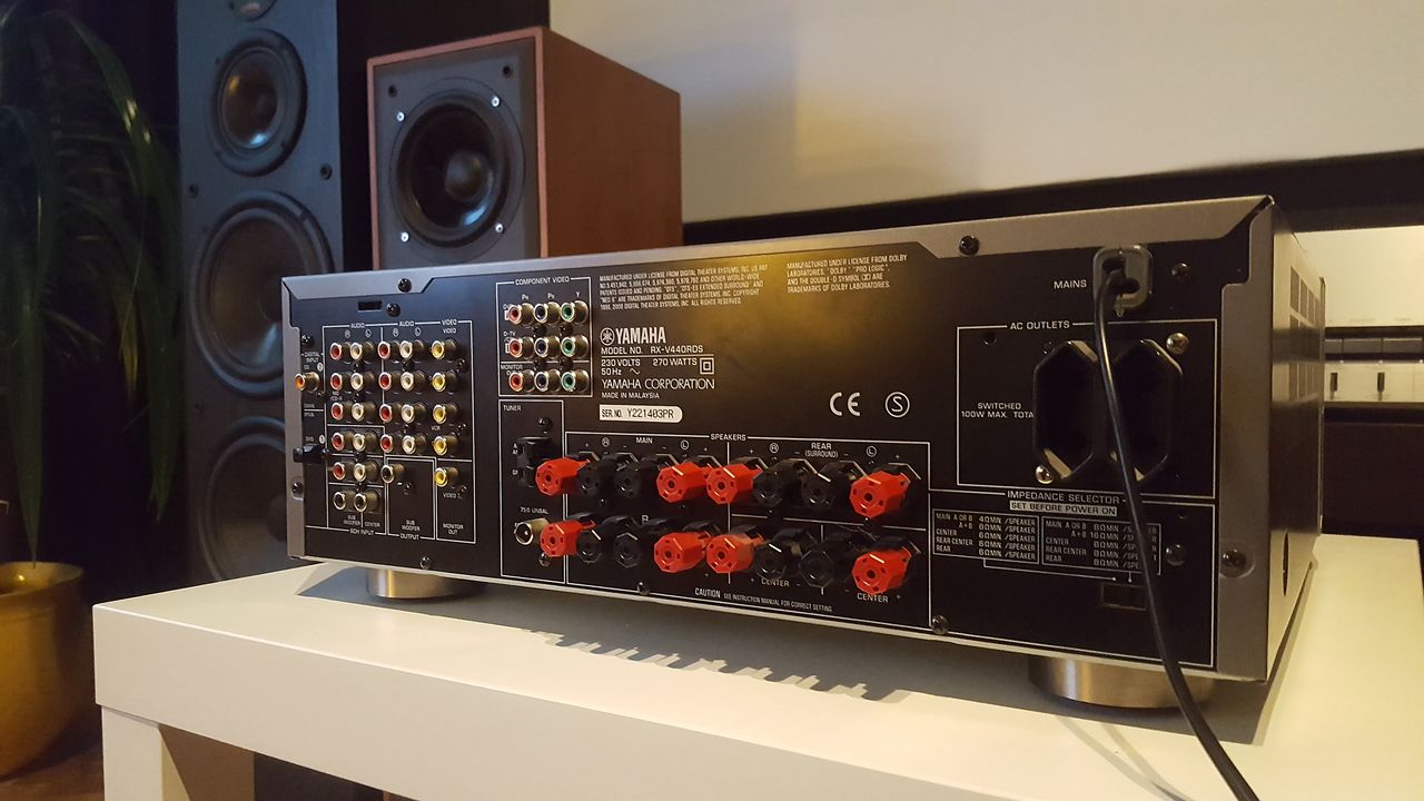 Yamaha RX-V440 RDS