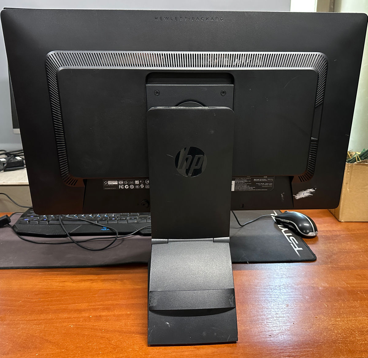 Монитор HP Elite Display E231