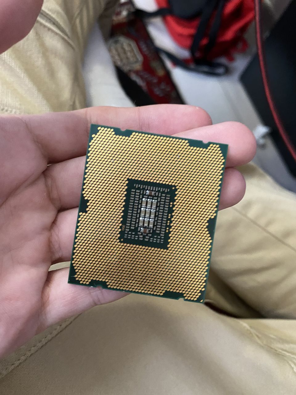 Intel Xeon e5 2689