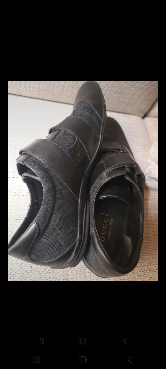 Ghete Gucci originale nr 41, pentru barbati. Cumparate in Italia