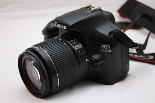 Canon 1100D