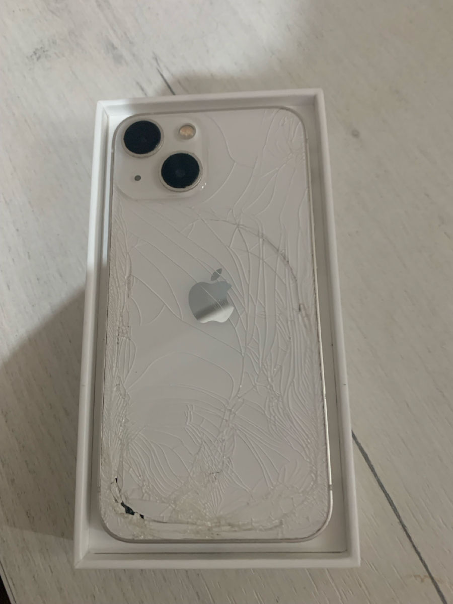 iPhone 13 mini