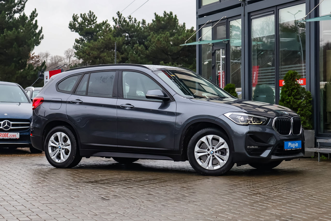 BMW X1 an. 2021 cu rulaj 114200 km, Plug-in Hybrid (benzină), 18490