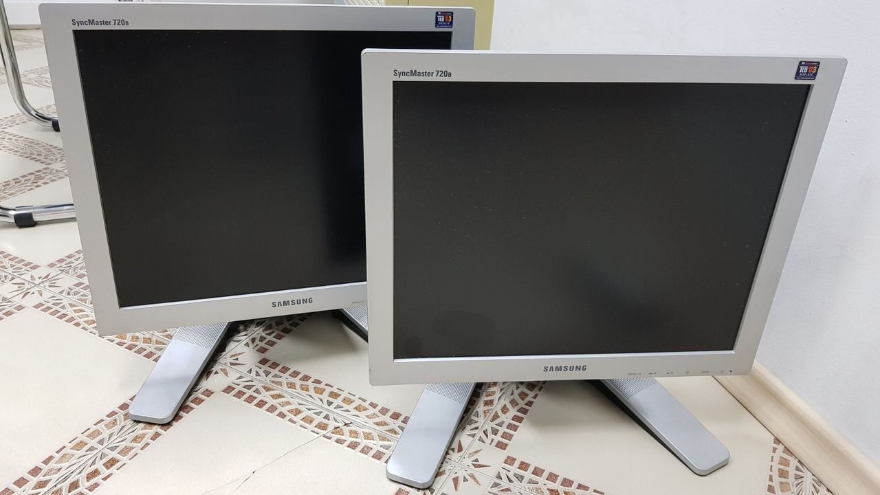 Monitor 17 Inch Samsung GH17LS, монитор