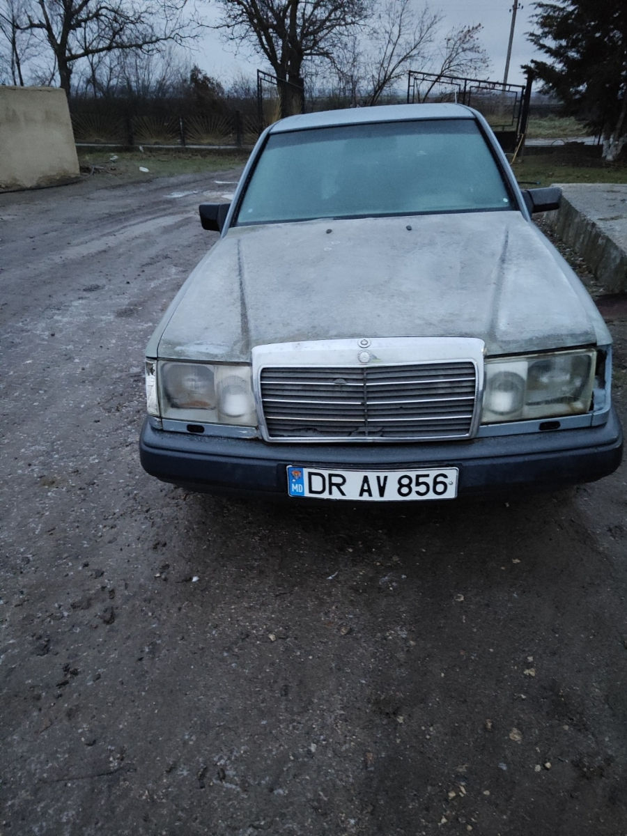 Запчасти для Мерседес w 124