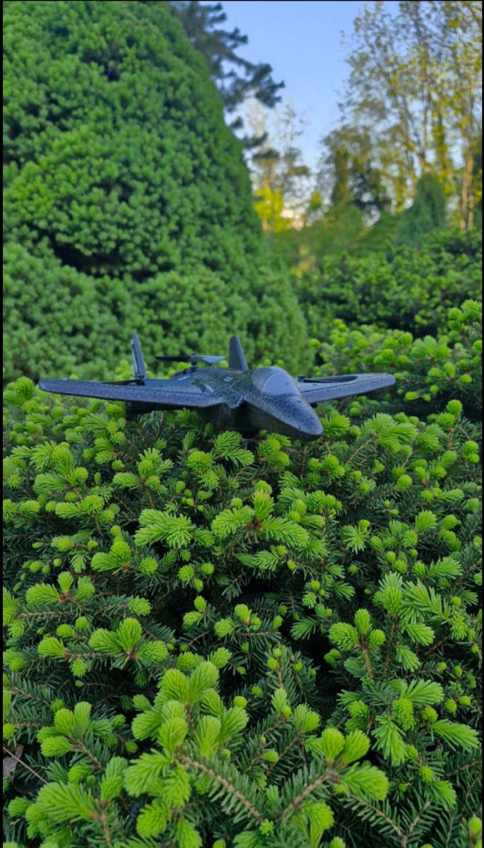 Avion drone cu camera HD