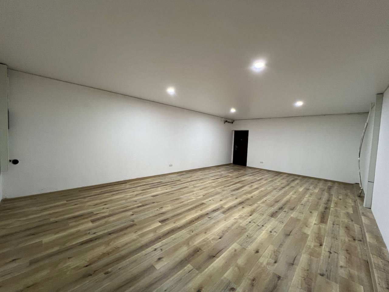 parter prima linie comercial 156mp