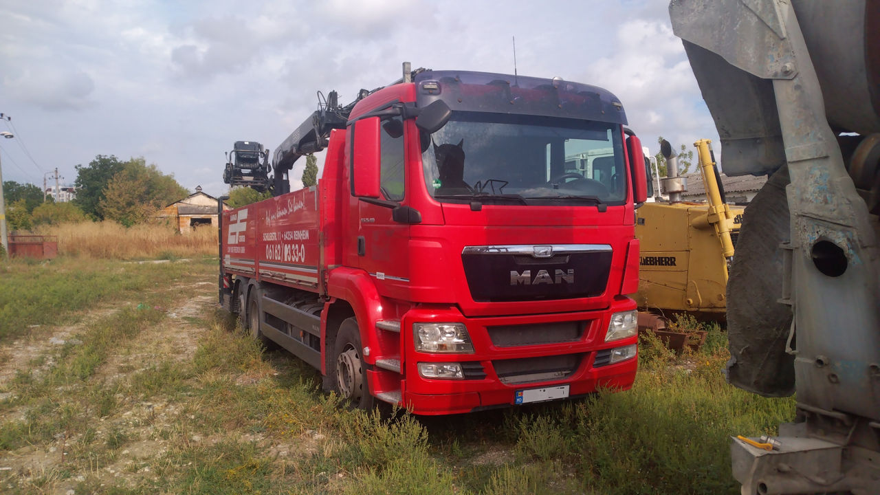 Angajam sofer de camion MAN cu manipulator