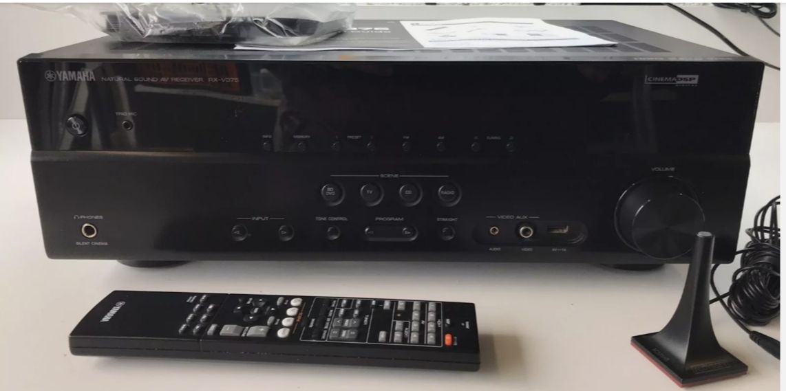 Yamaha RX-V375 HDMI USB 4K 3D receiver /// Nordost / Nakamichi