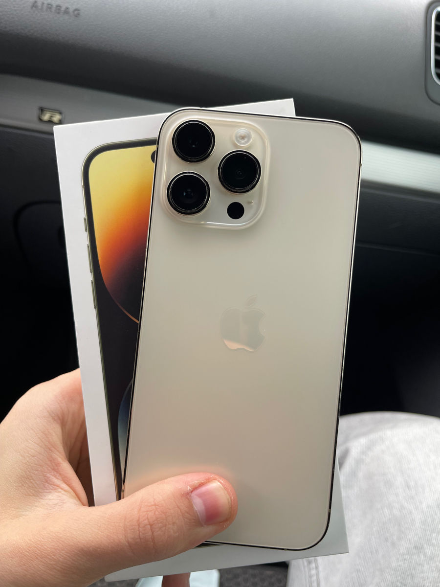 Cumpăr tehnică Apple