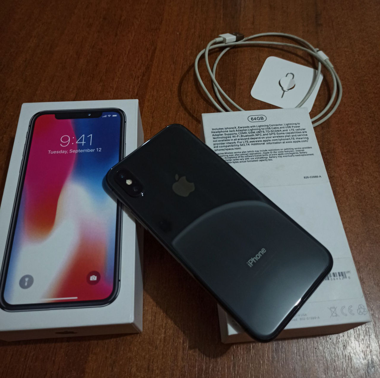iPhone X 64 gb
