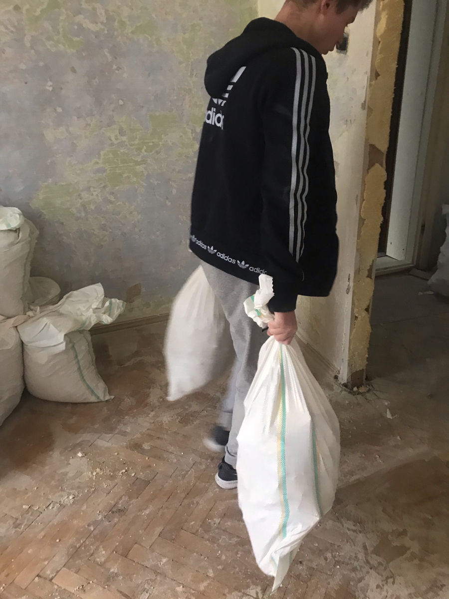 Hamali Hamali