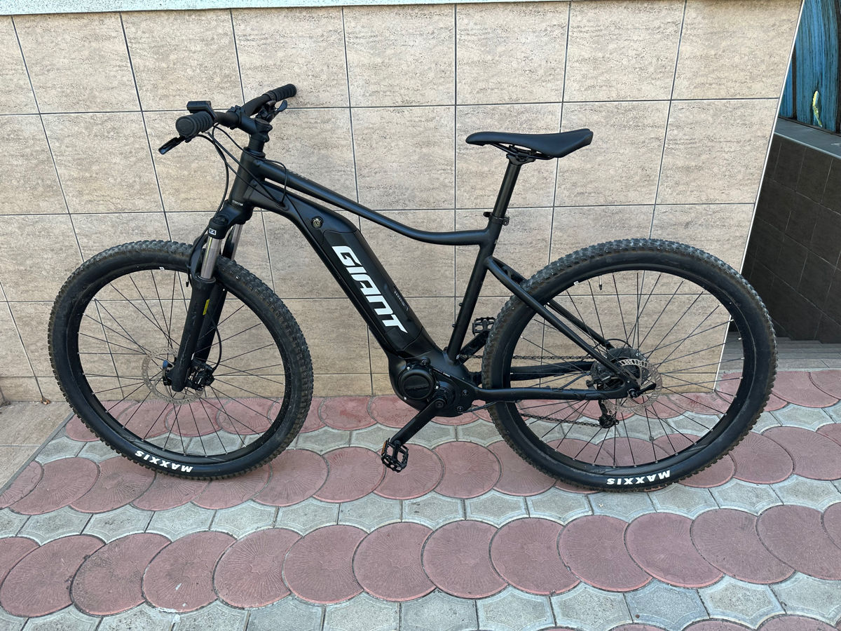 Giant Talone Electric E-Bike