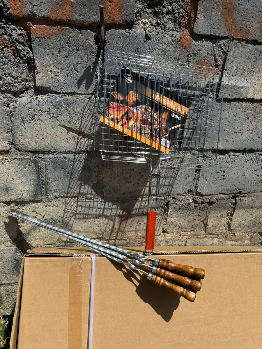 Ace frigărui , setcă BBQ , mangale turist cu husă și fără ! Livram