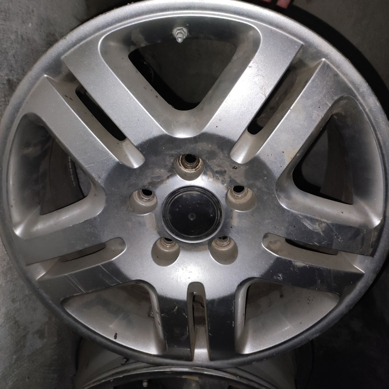 4 jante r17 cu sensori presiune