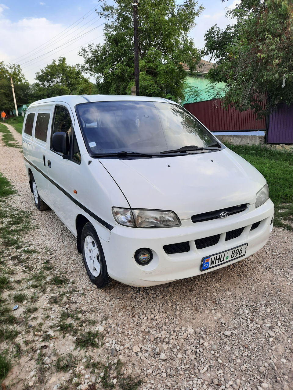 Hyundai H200