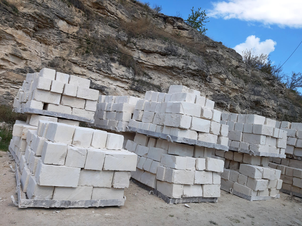 Песок, ПГС, щебень, мелуза, котелец. Nisip, PGS, pietris, moluza, cotilet.