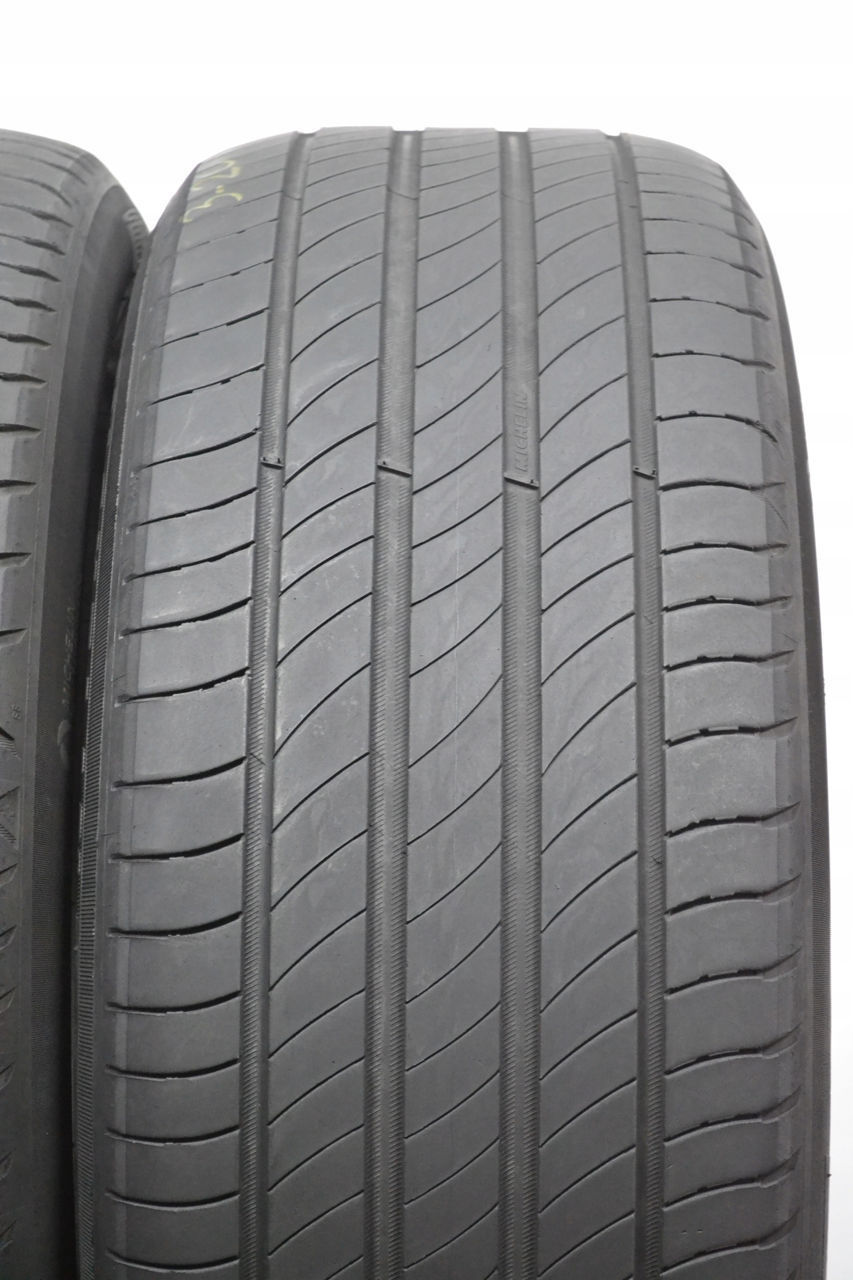 245 45 r18 Michelin