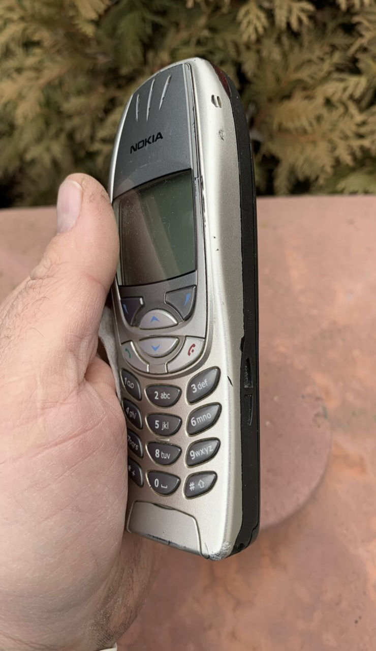 Nokia 6310i