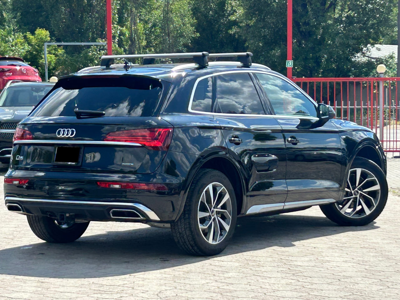 Audi Q5 2023 г. с пробегом 18854 км, Бензин, 37499