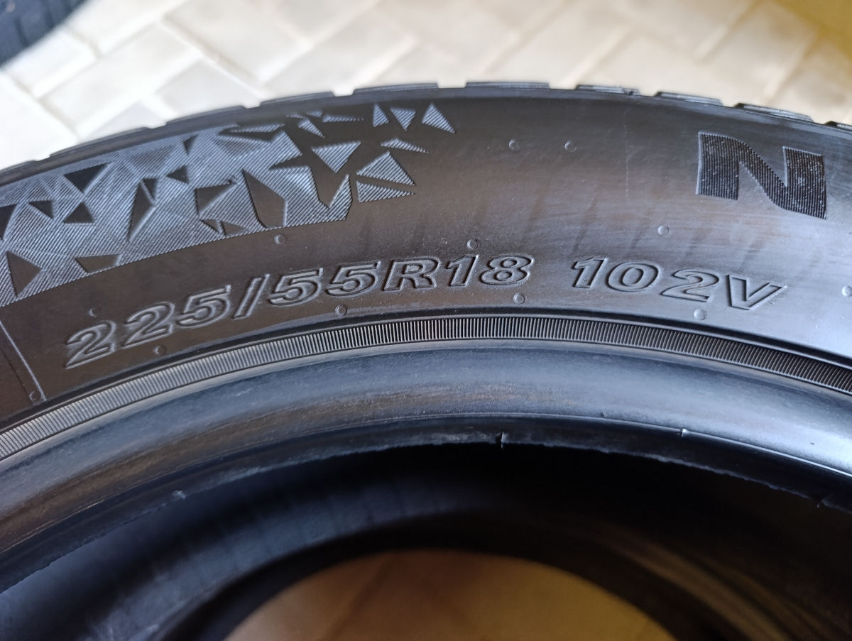 225 55 18 Nexen Korea iarnă 90%
