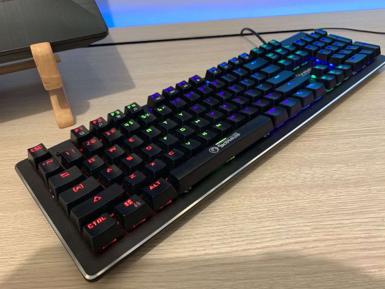Механическая Клавиатура Marvo kg 909,синие свитчи,