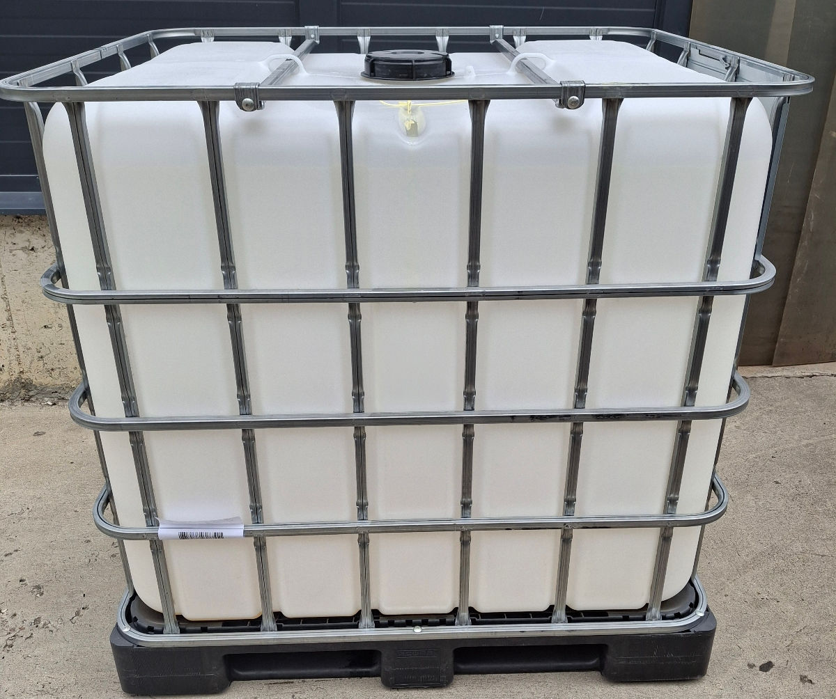 Butoi din plastic 1000 L