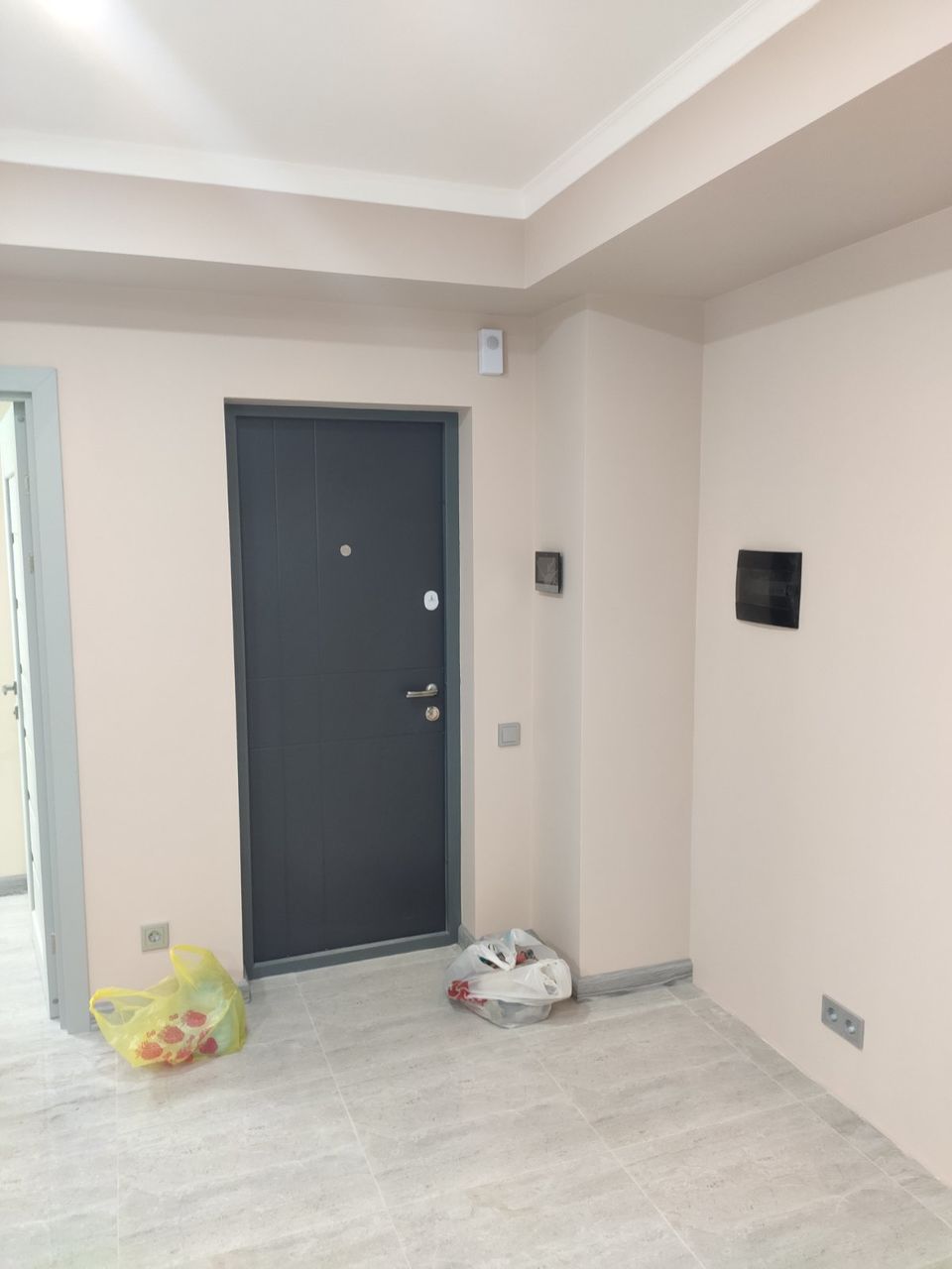 Reparatie profesionala"la chee"Design.