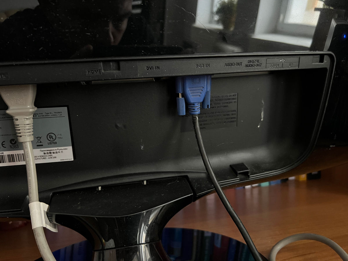 Bussines Monitor Samsung SyncMaster T260 la 26" - 4000Lei