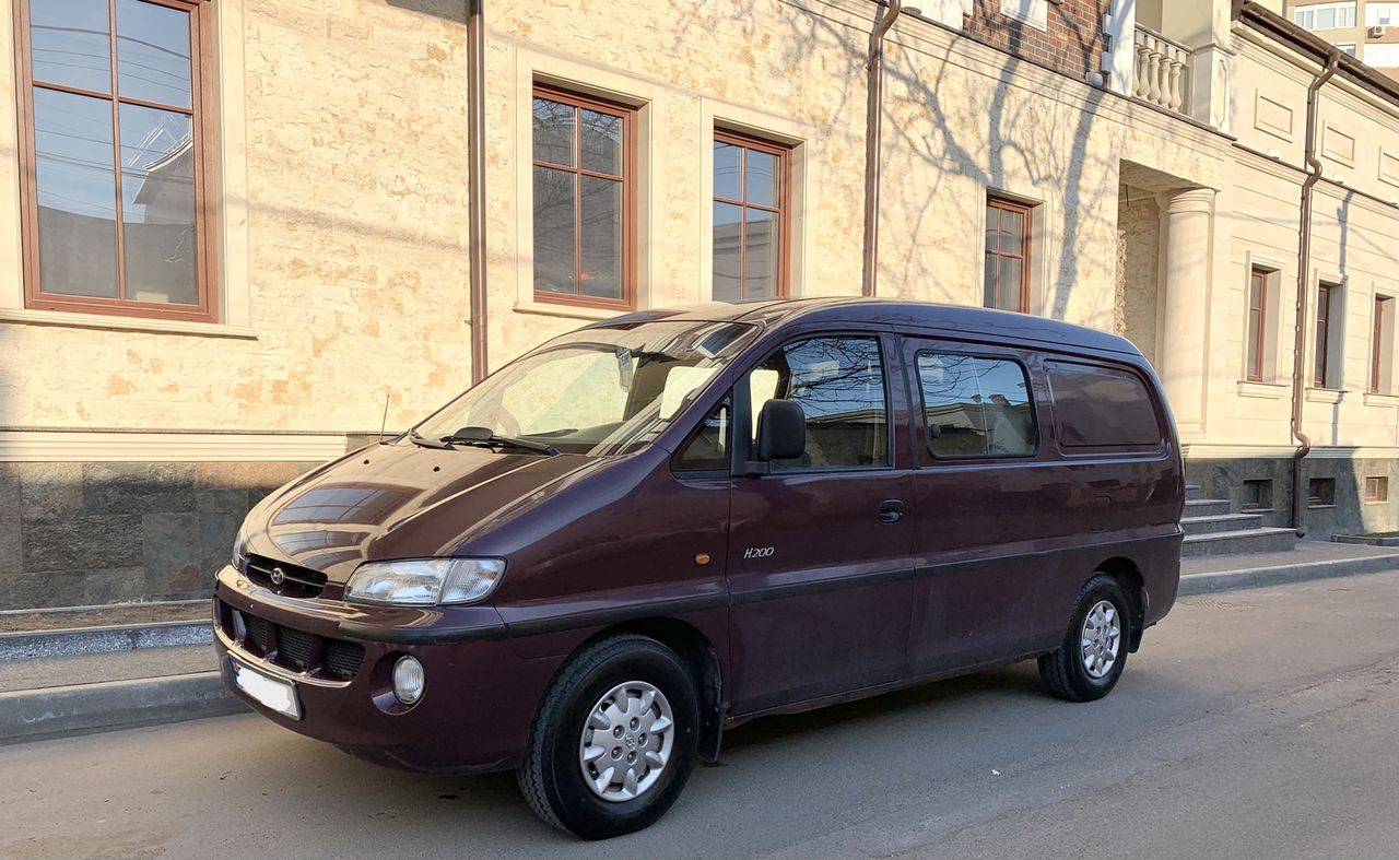 Hyundai H200