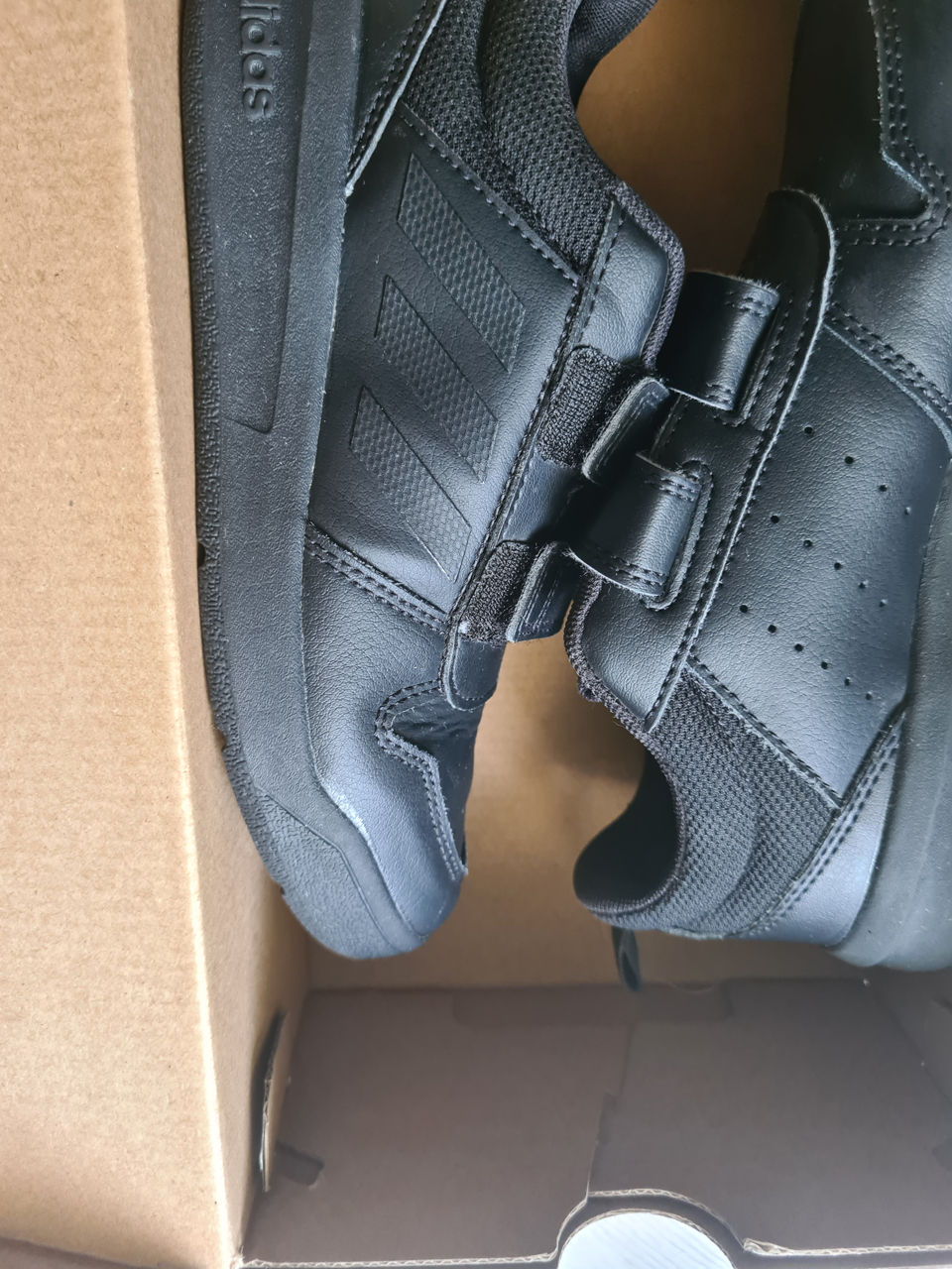 Adidas 33