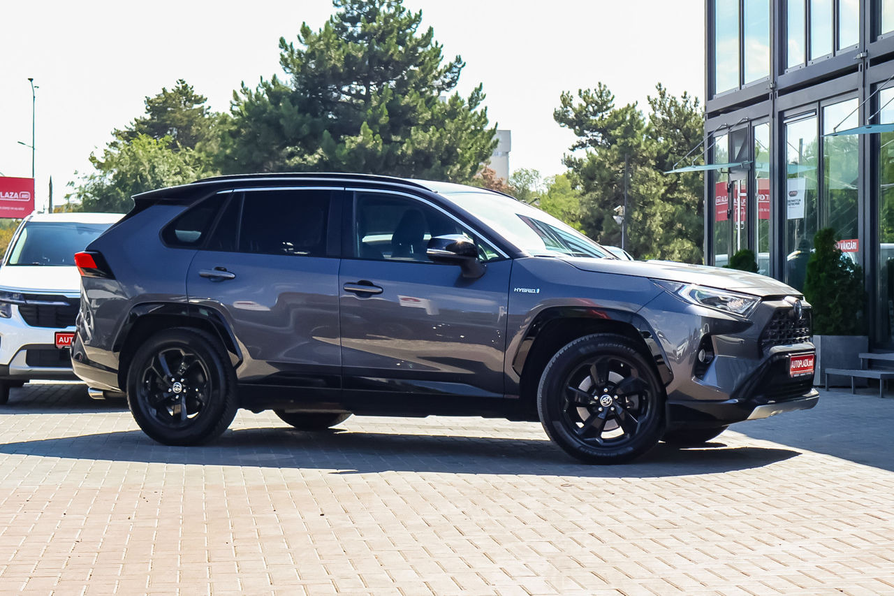 Toyota Rav 4 an. 2020 cu rulaj 148200 km, Hybrid, 27890