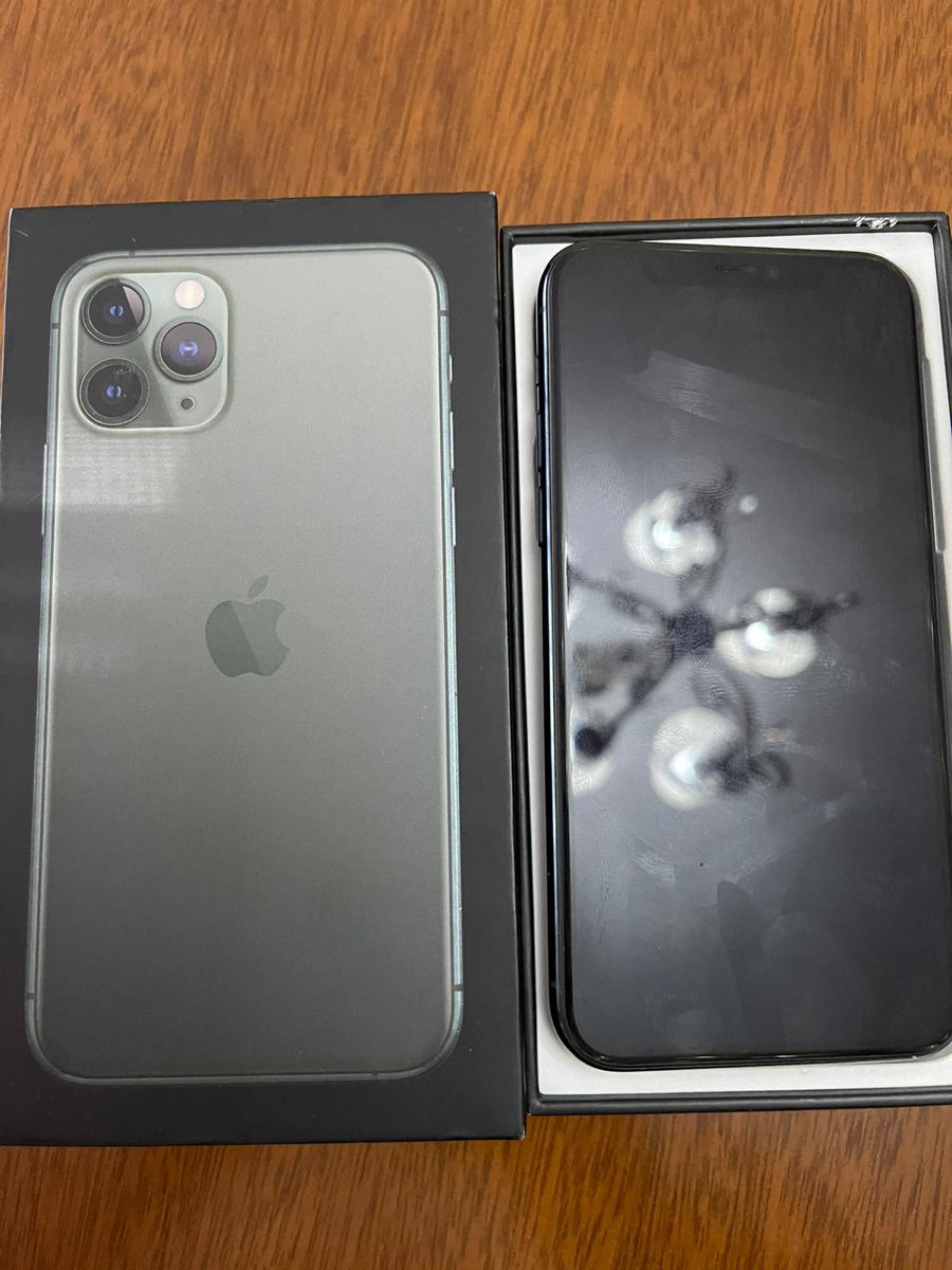 Se vinde iPhone 11 Pro în stare foarte bună, 9000 lei.