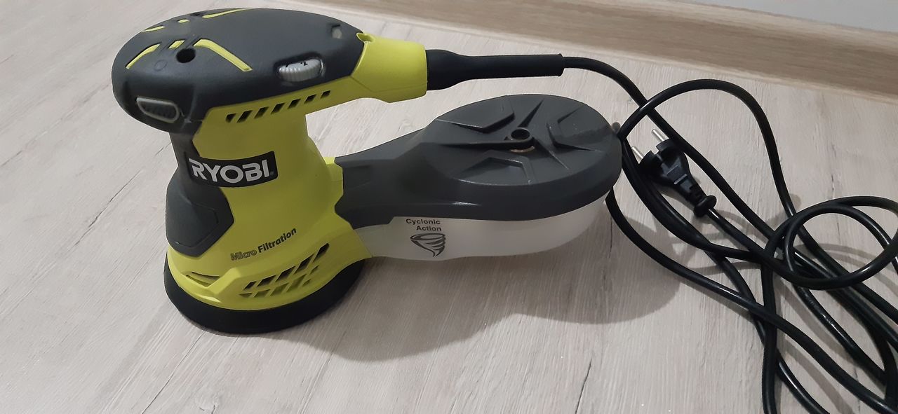 Шлифовальная машина Ryobi ROS300