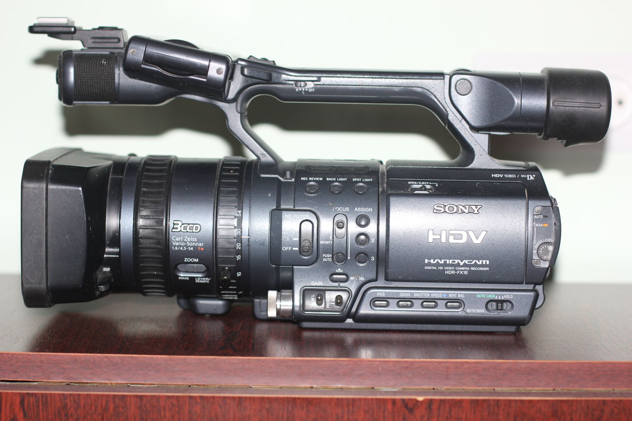 sony fx-1