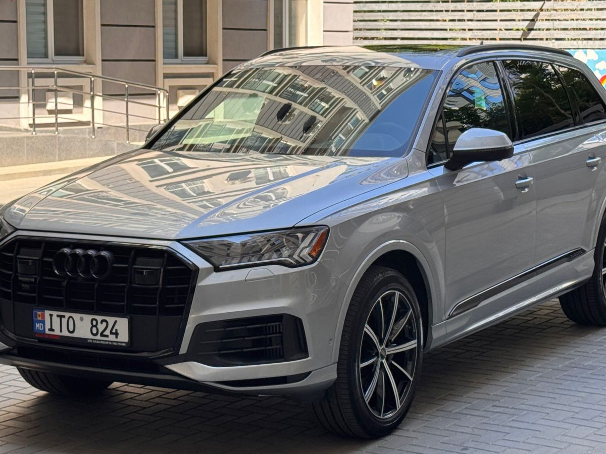 Audi Q7 an. 2023 cu rulaj 19000 km, Mild Hybrid (benzină), 58200