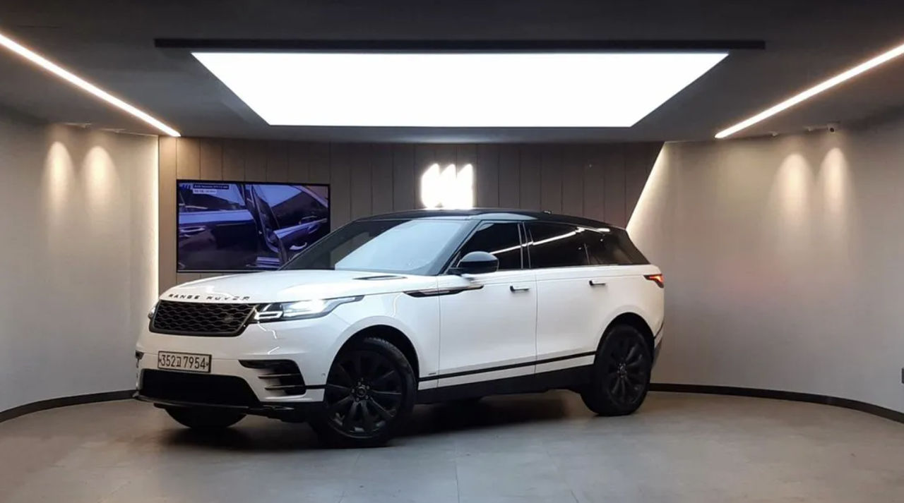 Land Rover Range Rover Velar 2017 г. с пробегом 95000 км, Дизель, 33299