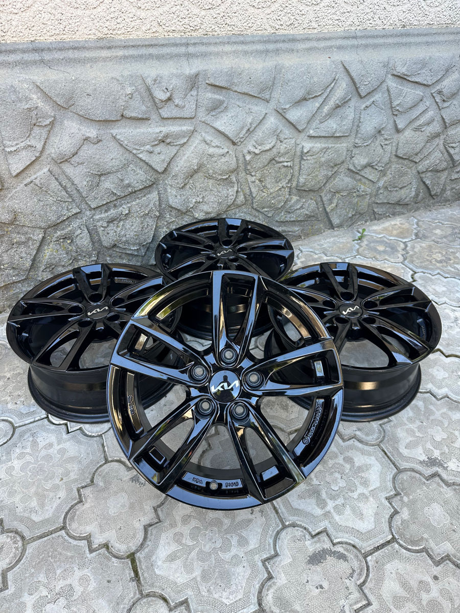KIA R16 5/114.3 6.5j et40