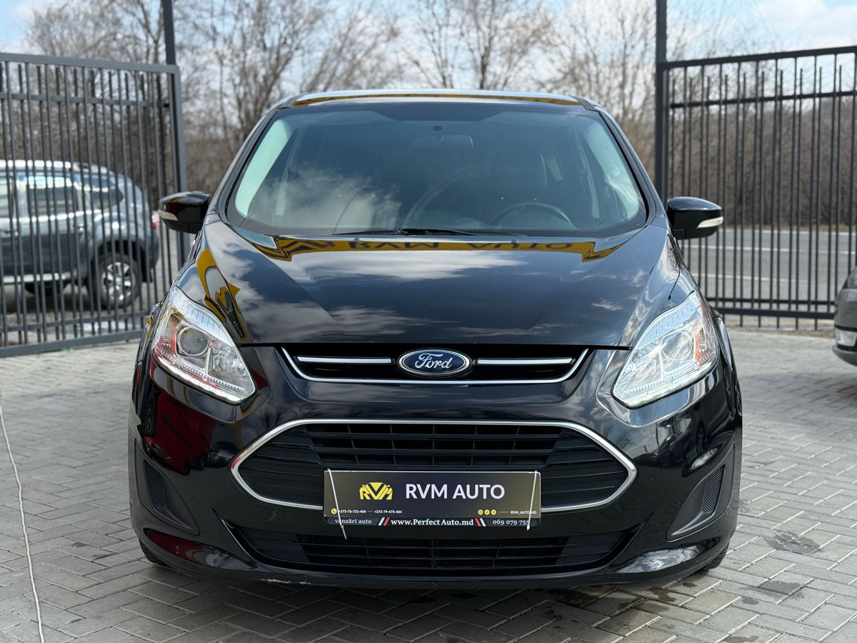 Ford C-Max 2017 г. с пробегом 109000 mi, Плагин-гибрид (бензин), 10500