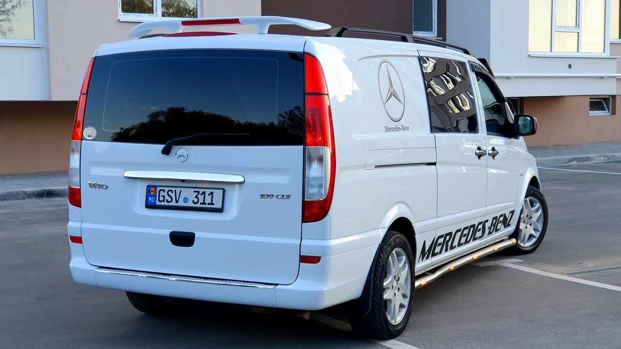 Mercedes Vito Extra long 2011