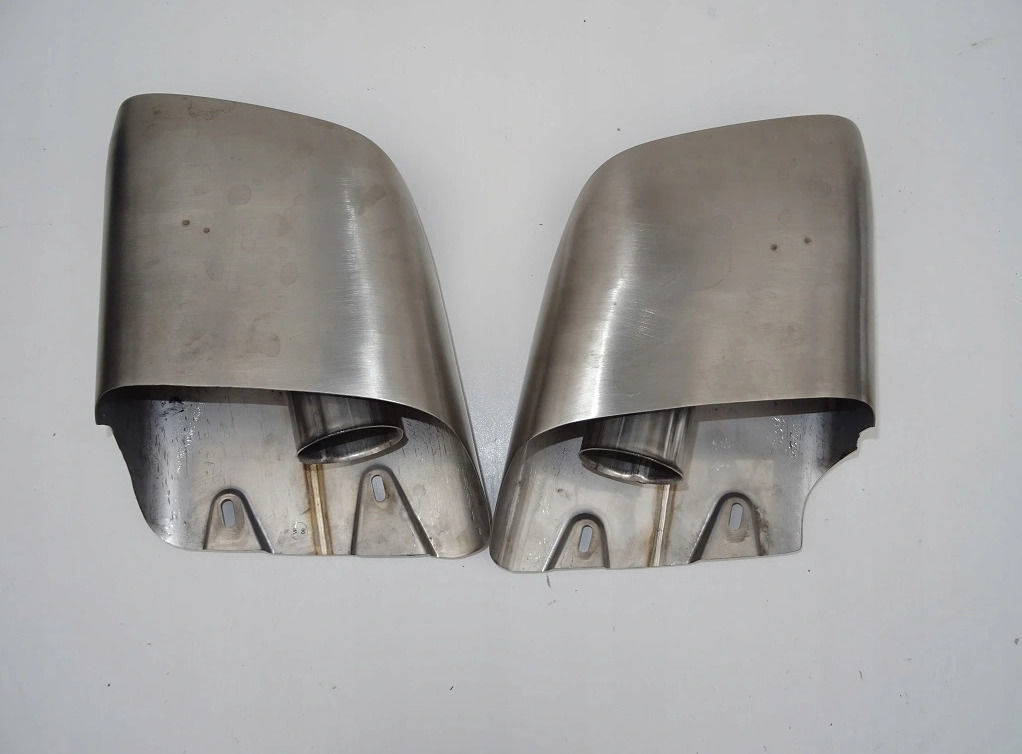 Насадки на глушитель на Porsche Macan