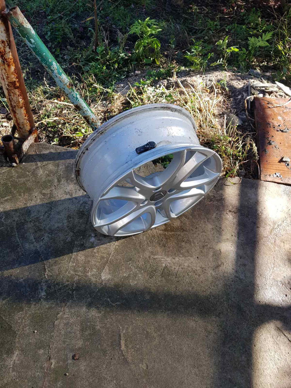 Vand Discuri de Dacie marimea 16