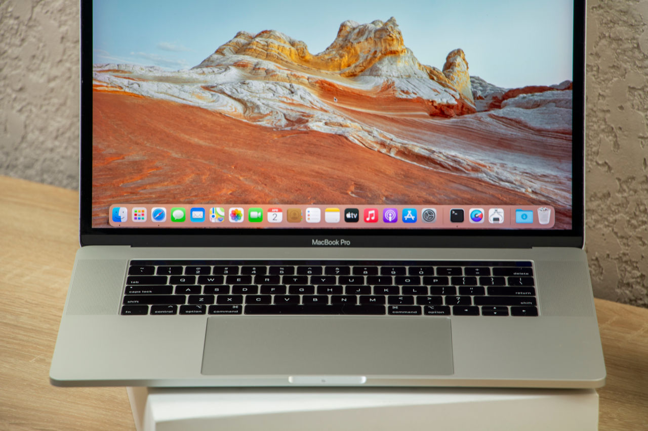 Macbook Pro 15 2019/ Core I9 9880H/ 16Gb Ram/ Radeon Pro 560X/ 500Gb ...