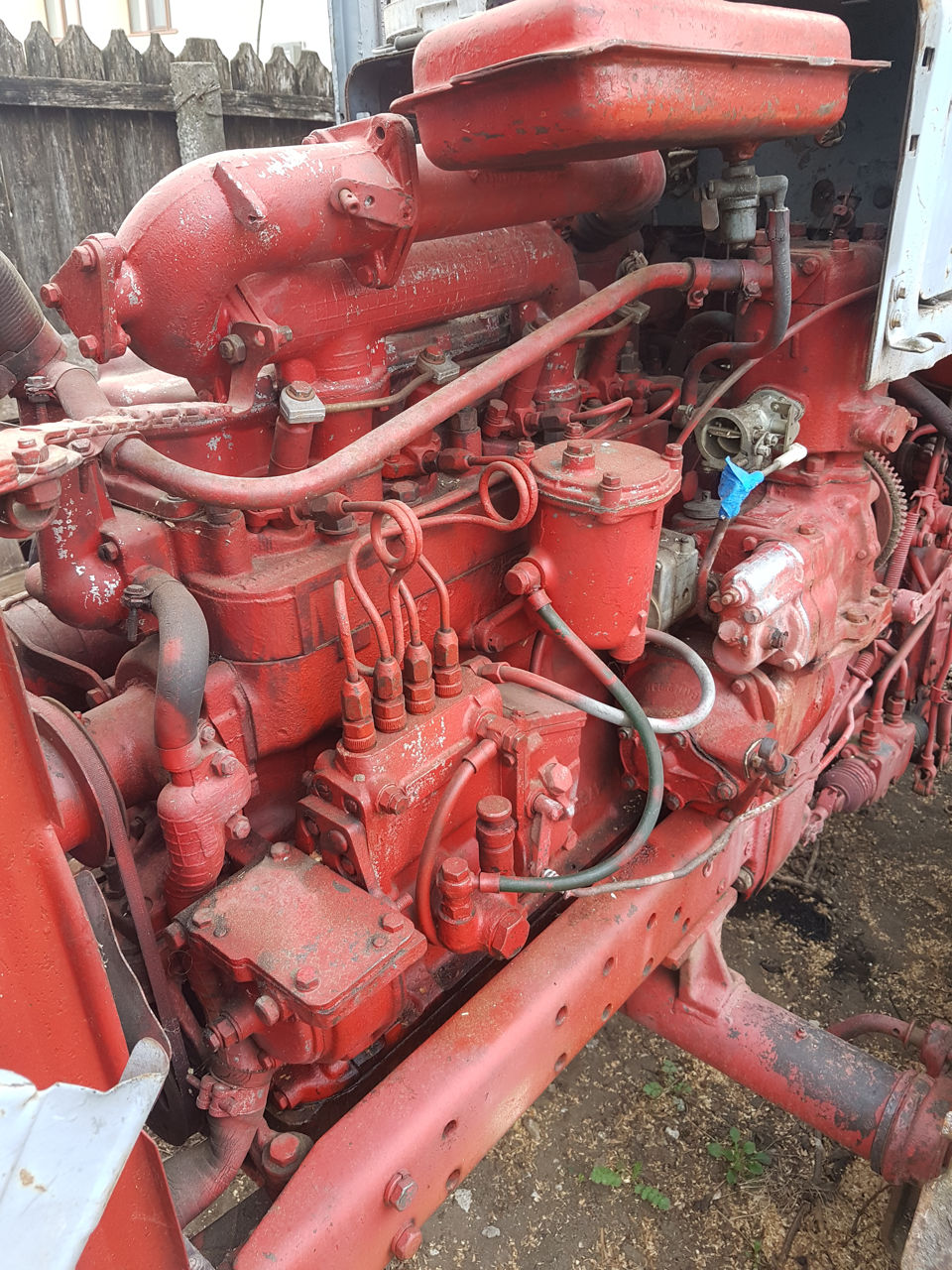 Se vinde motor de mtz 82