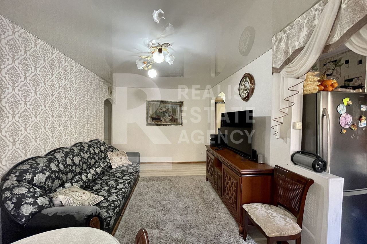 Apartament cu 3 camere situat în or. Bălți pe strada Nicolae Iorga