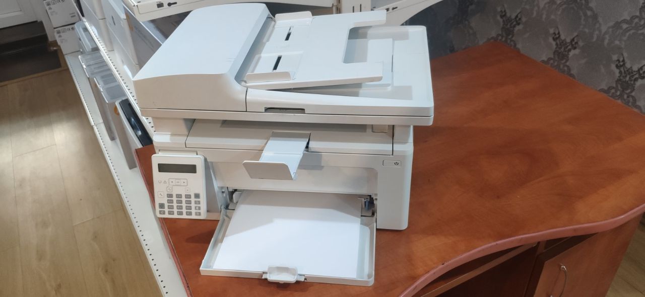 HP LaserJet Pro M130fn, White