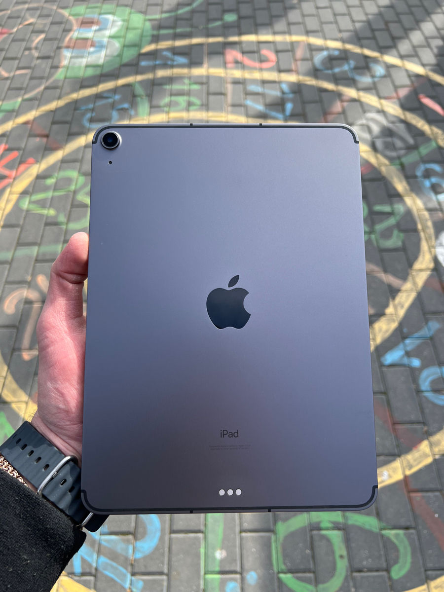 Apple iPad Air 4 Space Gray 256Gb Wi-Fi + Cellular!